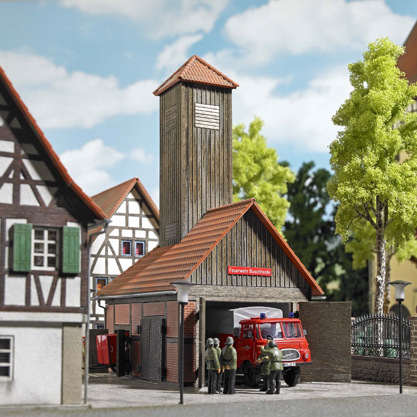 Busch 1453 HO Firehouse (Kit)