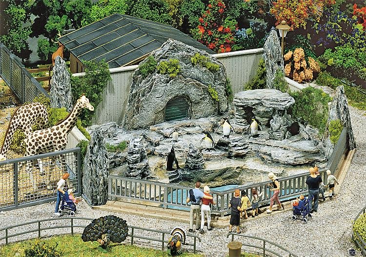 Faller 130562 HO Penguins zoo enclosure