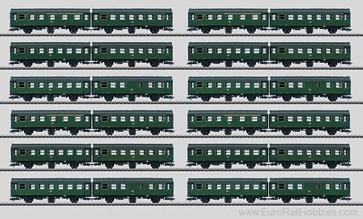 Marklin 00795 HO Set with 12 Pairs of Cars in an Umbauwagen