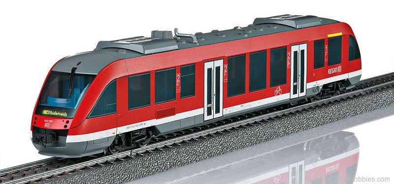 Marklin 36640 HO DB AG Class 640 Diesel Powered Commuter