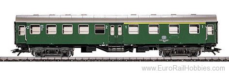 Marklin 4131 HO LOCAL COACH 1ST/2ND CLASS DB