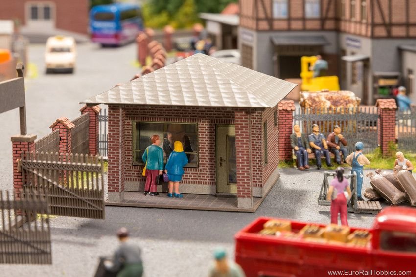Noch 66318 HO Guard/Gate House