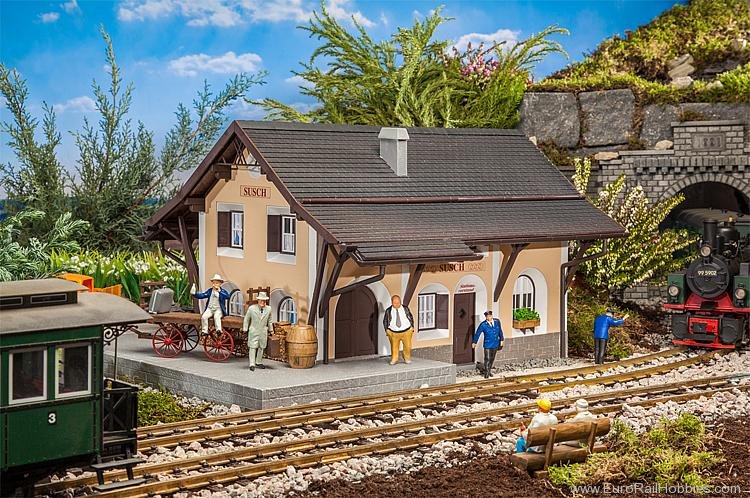 Pola 330999 G Susch Station