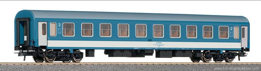 Roco 45722 HO MAV 2nd Class Passenger Train Car