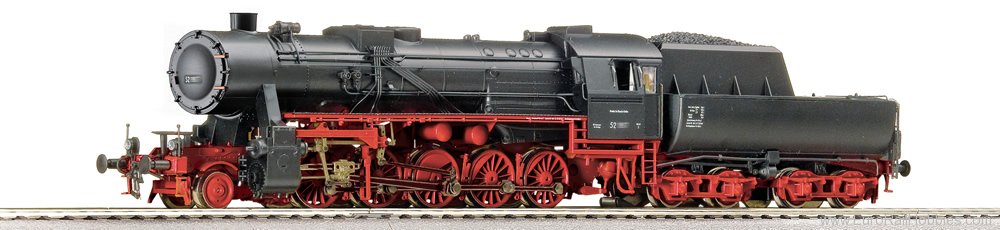 Roco 62283 HO Steam locomotive BR 52 of the DB with
