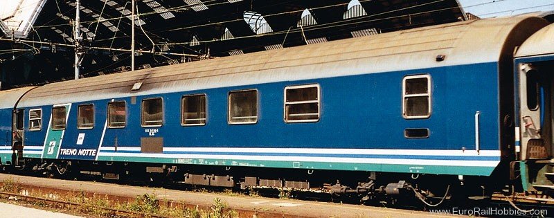 Roco 64753 HO Sleeping car T2S Night Train FS