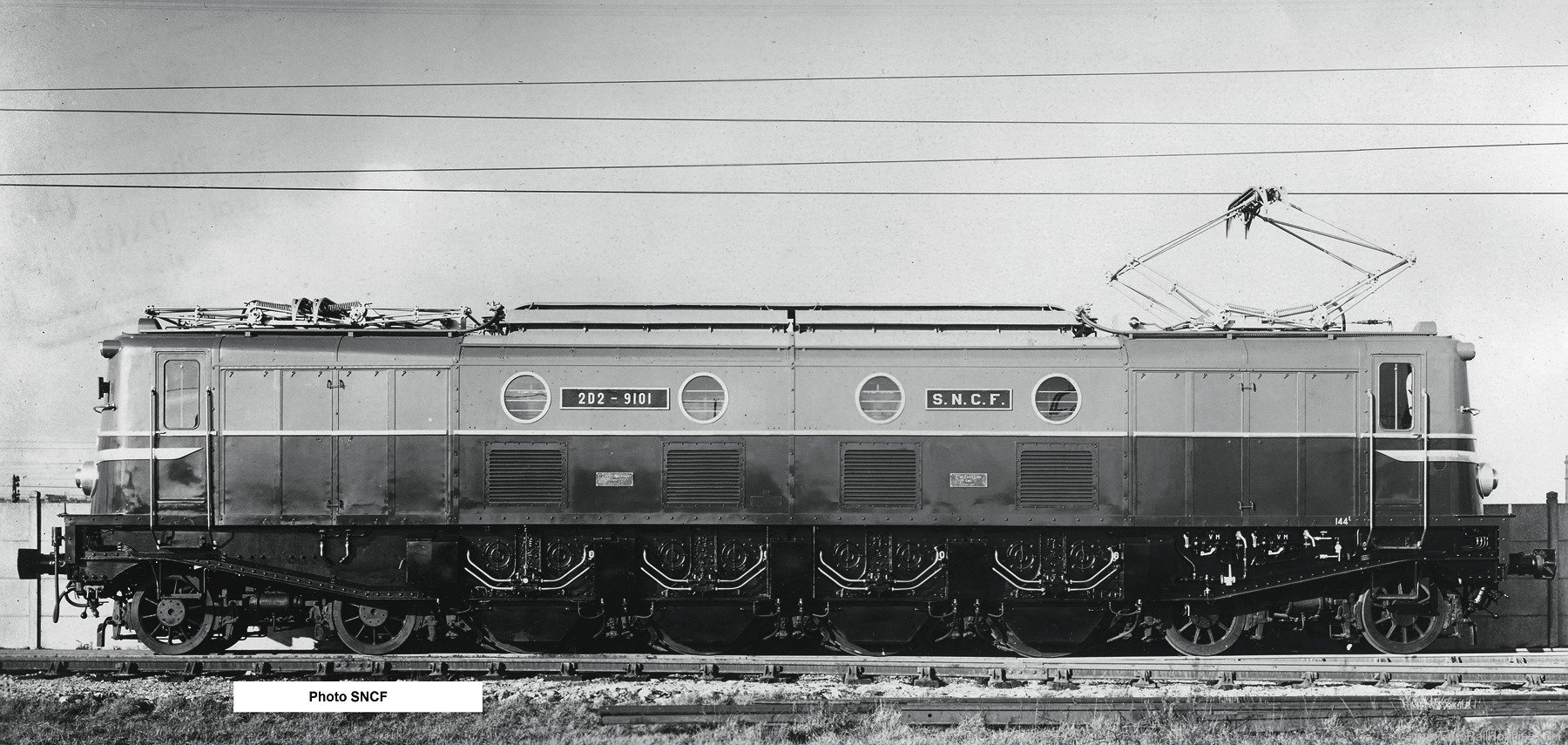 Roco 73480 HO Electric locomotive series 2D2, SNCF