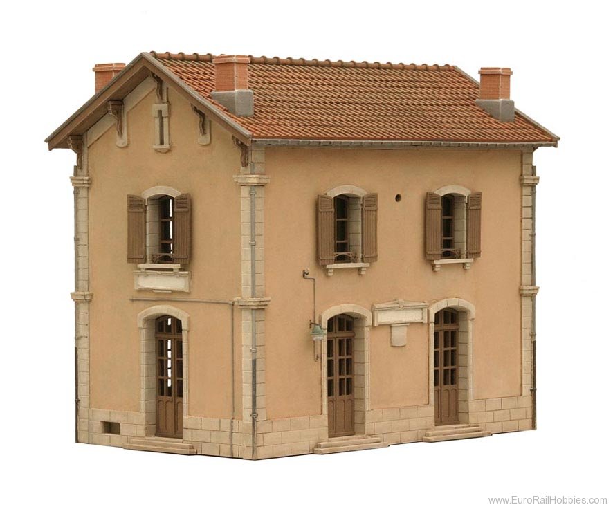 Artitec 10.227 HO Train station in Mauzens-Miremont,