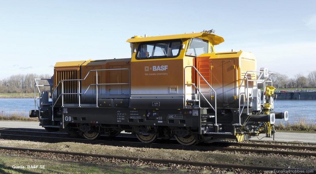 Piko 52657 HO Diesel Locomotive Vossloh G6 BASF VI