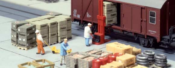 Preiser Figures and Accessories - Euro Rail Hobbies & More